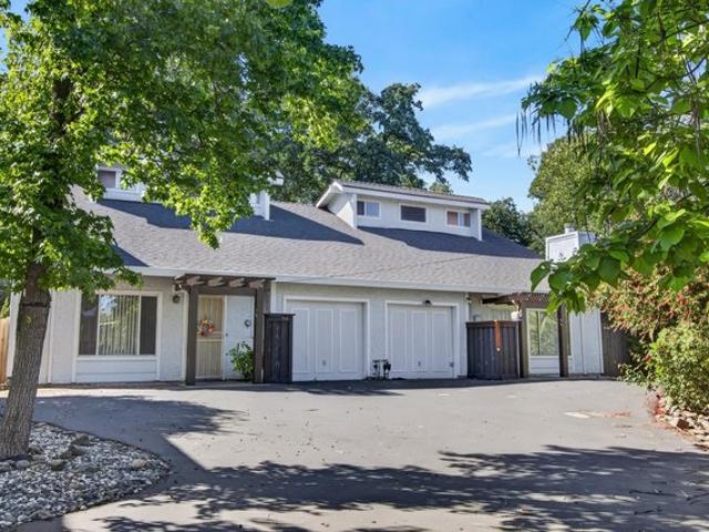 98 Alta Vista Ave, Roseville, CA 95678