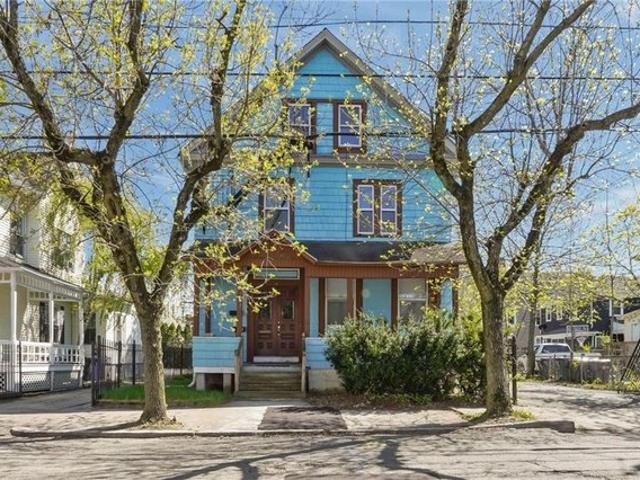 98 Andem St, Providence, RI 02908