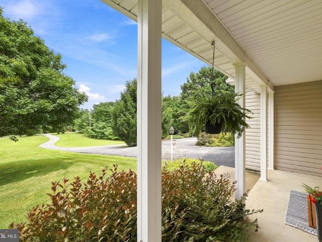 98 Bennett Shade Lane