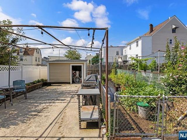 98 Bergen Avenue # 1
