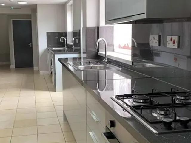 98 Bournbrook Road, Metchley, B29 7BU, United Kingdom | 10 bed duplex for rent #16466348 | Rentberry