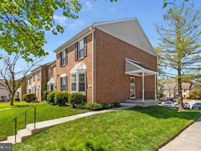 98 Courtland Woods Circle