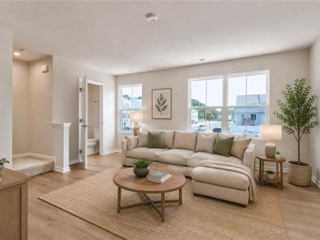 98 Clara Ct, Suffolk, VA 23434