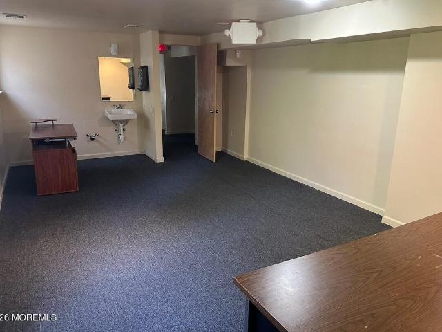 98 Craig Road Unit Lower