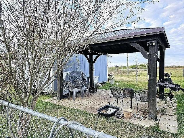 98 Dog Fish Drive