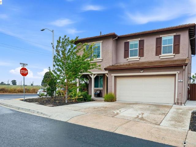 98 Driftwood Cir