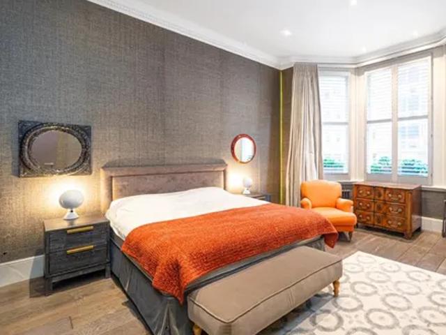 98 Elm Park Gardens, London, SW10 9PB, United Kingdom | 2 bed apartment for rent #133402865 | Rentberry