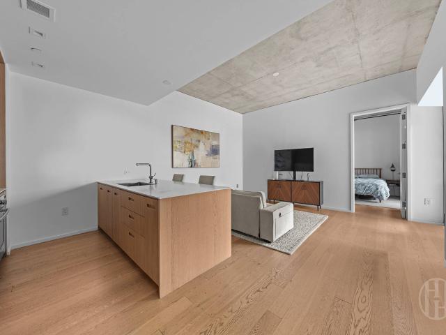 98 Front Street Apartment