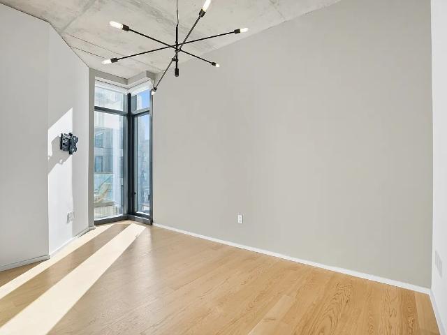 98 Front Street, Brooklyn, NY