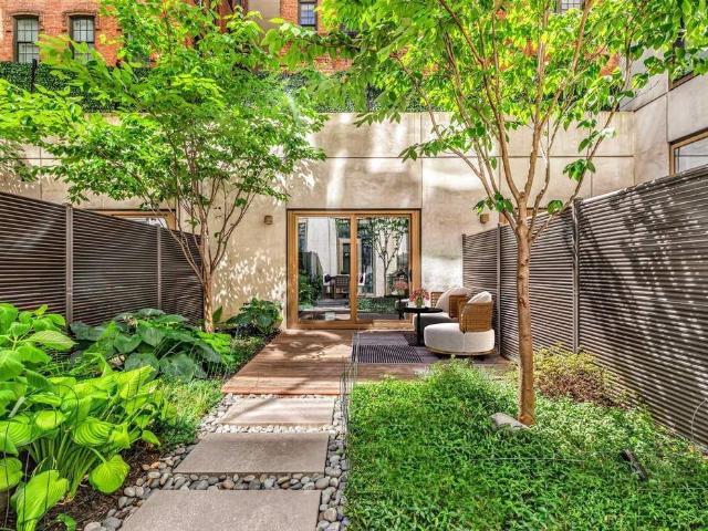98 Front Street, Brooklyn, NY