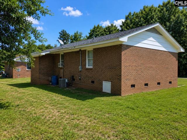 98 Golf Course Road