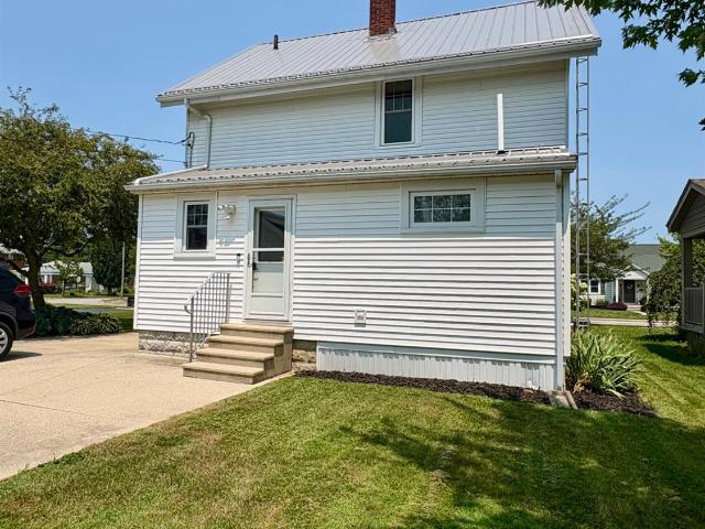 98 Gross Street