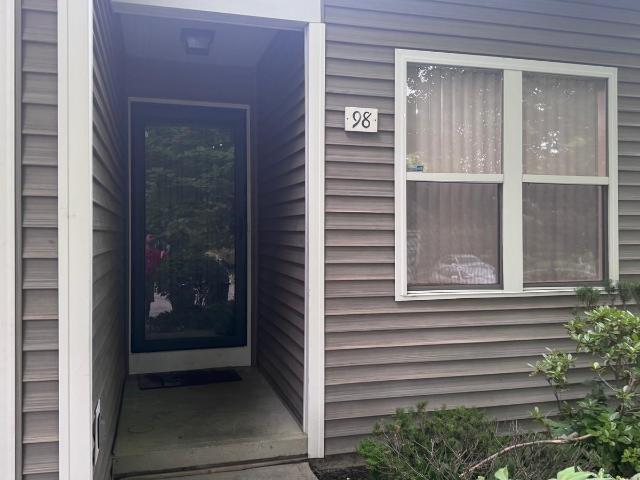 98 Harvard Road