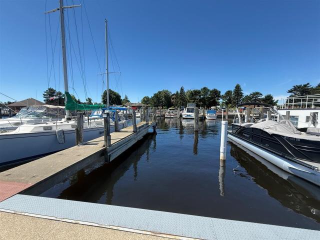 98 Harbor Drive # 10