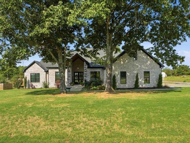 98 Hargrove Rd, Greenbrier, AR 72058