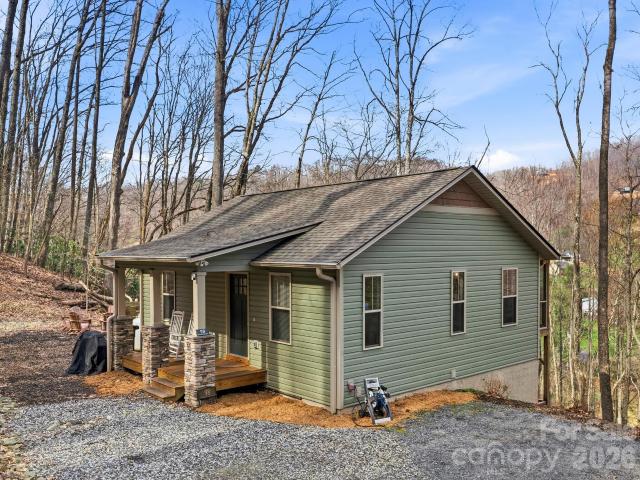 98 Harmony Hill Lane