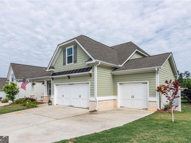 98 Heritage Pointe Drive