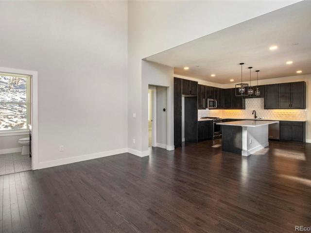 98 High Grove Loop