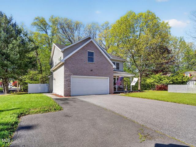 98 Highland Avenue
