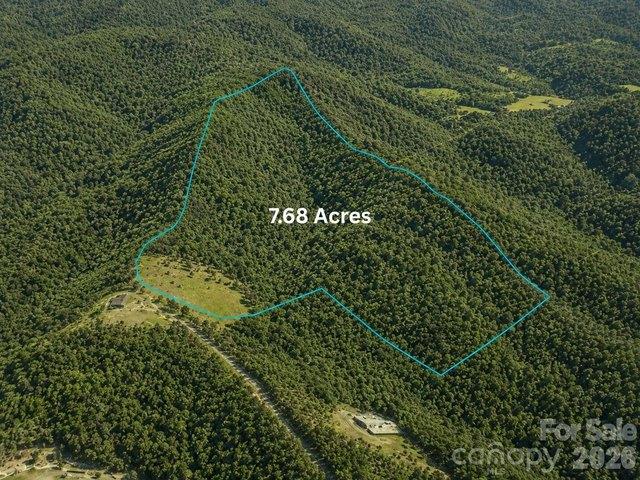 98 Hosta Dr, Sylva, NC 28779