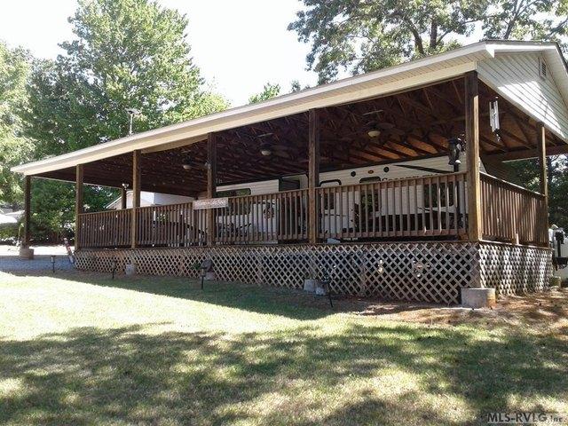 98 Indian Trl, Bracey, VA 23919