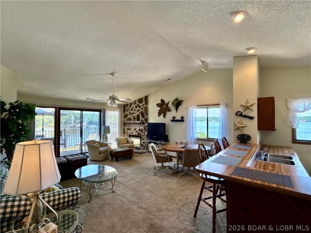 98 Jonathan Drive 4F