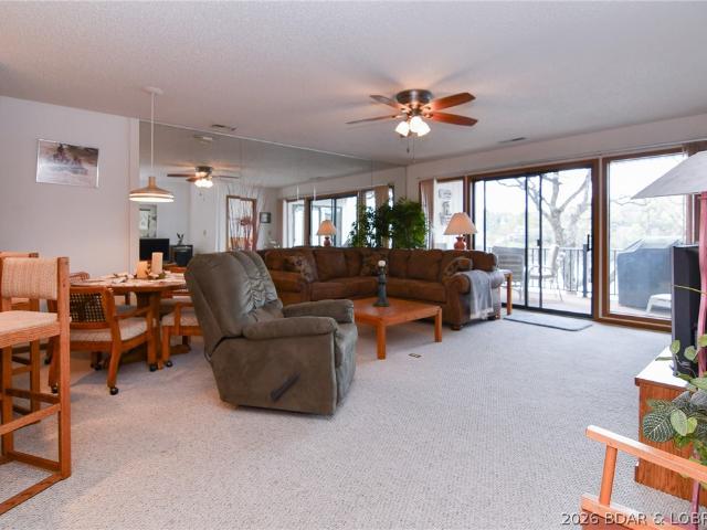 98 Jonathan Drive 3B