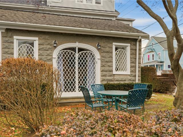 98 Kay Street 4