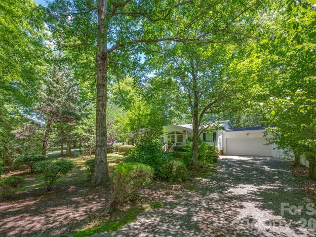 98 Lanning Drive