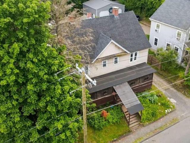 98 Lincoln St, Pittsfield, MA 01201