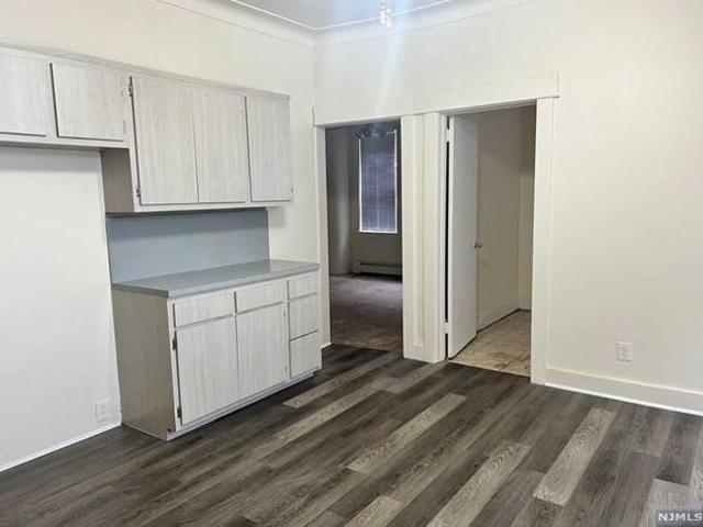 98 MacArthur Ave #1 Garfield, NJ 07026
