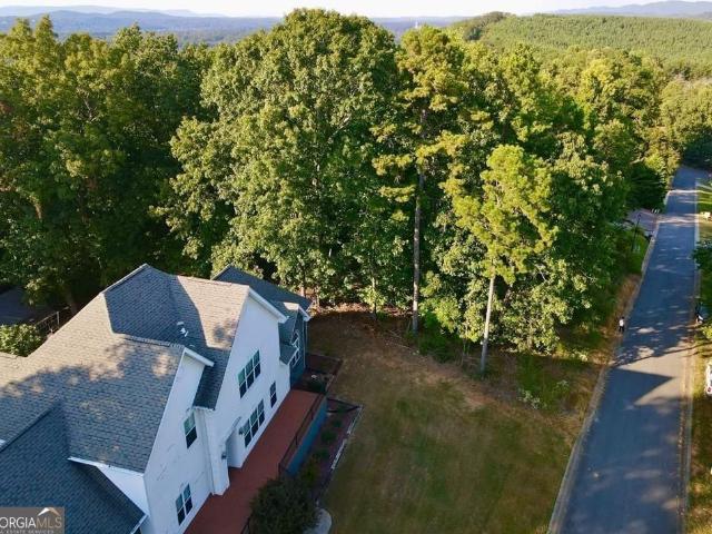 98 Magnolia Court