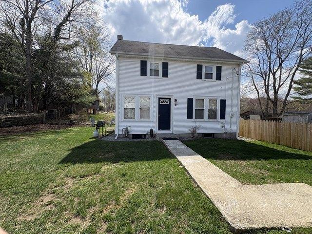 98 Main St, Swansea, MA 02777