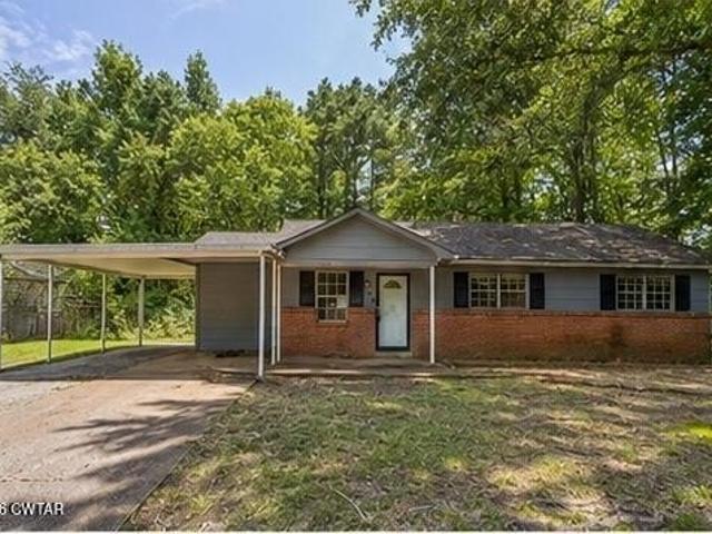 98 Melwood St, Jackson, TN 38301