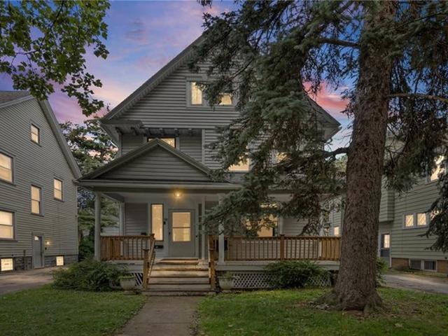 98 Melrose St, Rochester, NY 14619