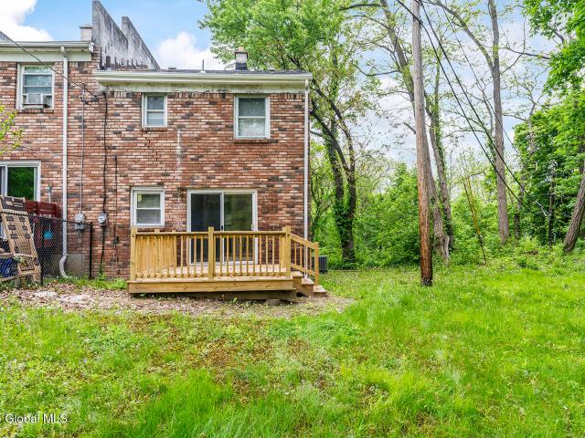 98 Mount Hope Drive
