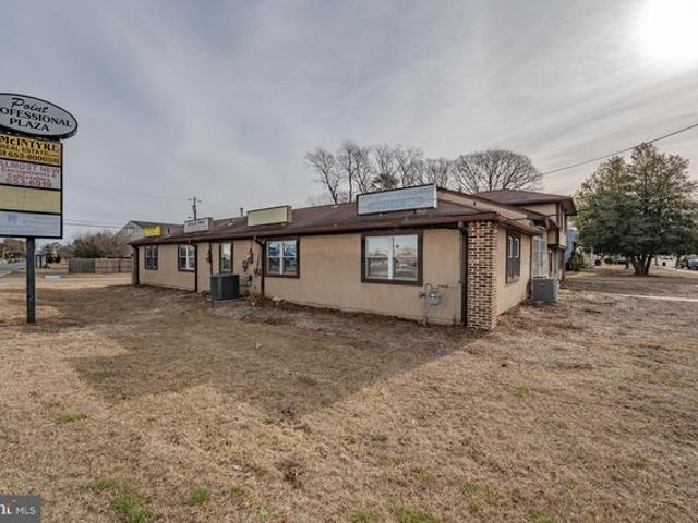 98 New Rd, Somers Point, NJ 08244