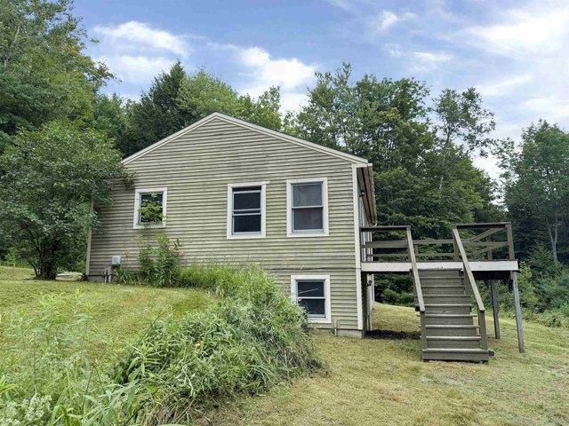 98 Norford Lake Rd, Thetford, VT 05075