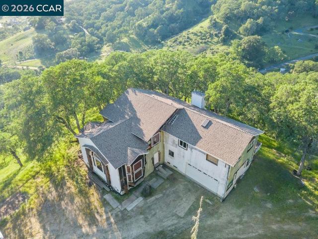 98 Oak Springs Dr