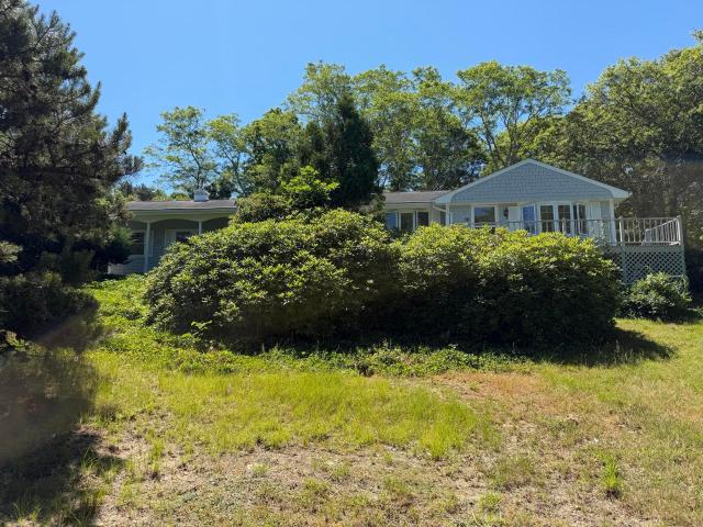 98 Old Hills Road