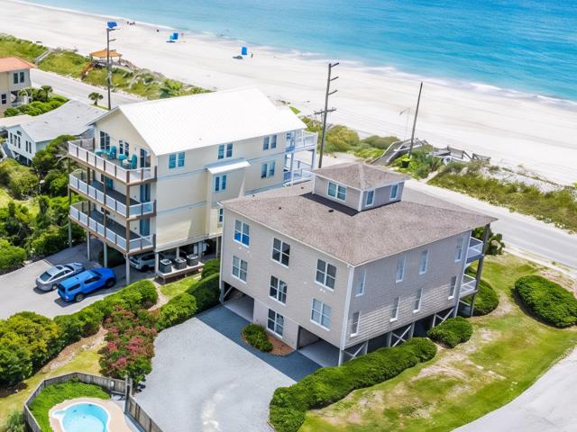 98 Oleander Court