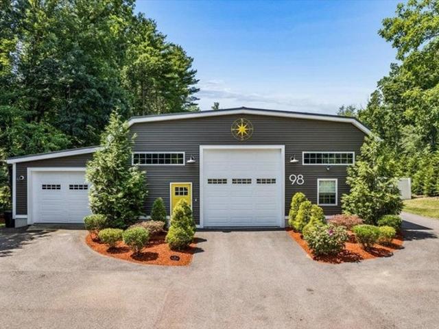 98 Page Rd, Litchfield, NH 03052