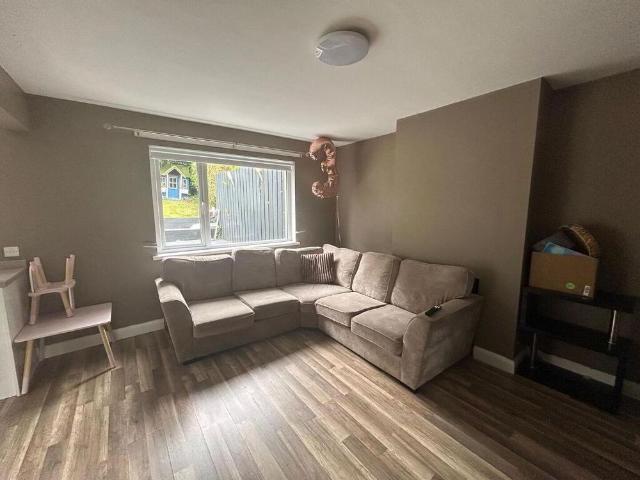 98 Ravenswood Park, Belfast, BT5 7PU