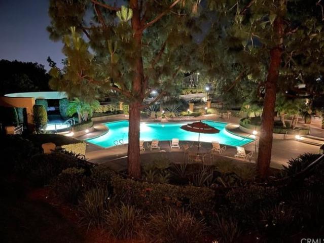 98 Roadrunner Ln, Aliso Viejo, CA
