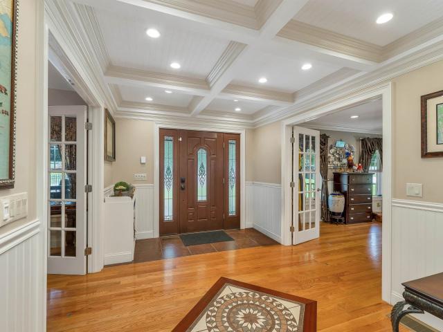 98 Robinson Road