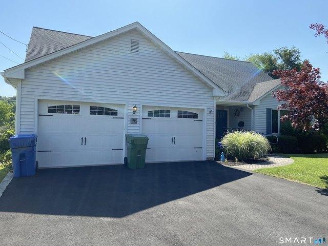 98 S Front St, Middletown, CT 06457