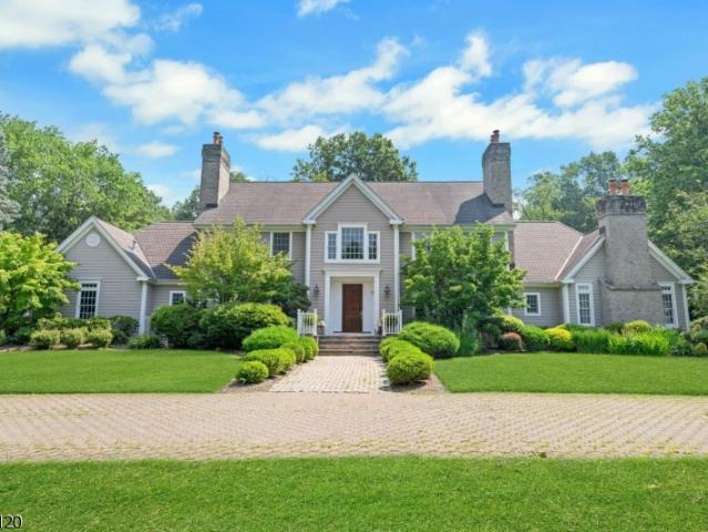 98 Sand Spring Rd