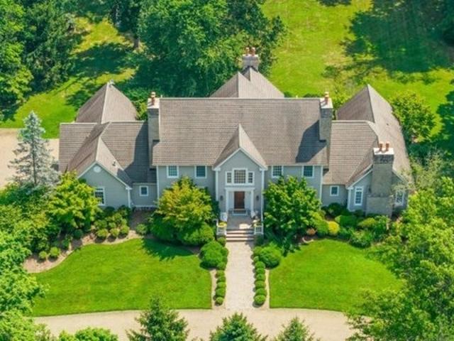 98 Sand Spring Rd, Harding Township, NJ 07960