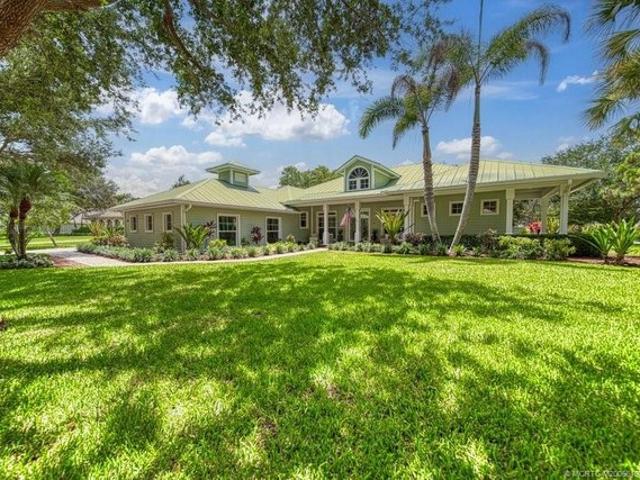 98 SW Cassine Ct, Palm City, FL 34990