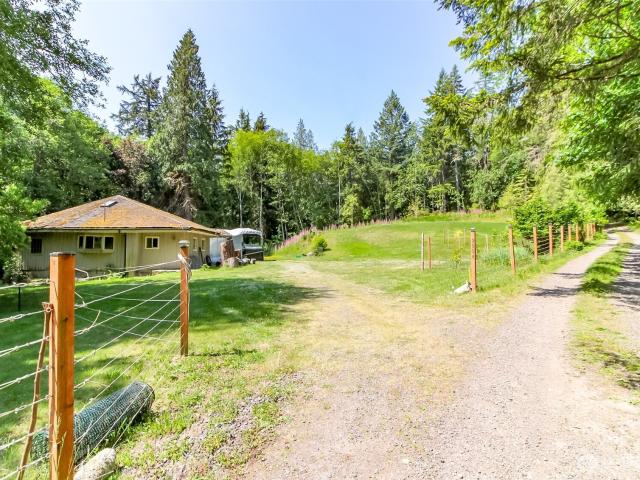 9904 Banner Rd SE, Olalla, WA 98359 | MLS #2387